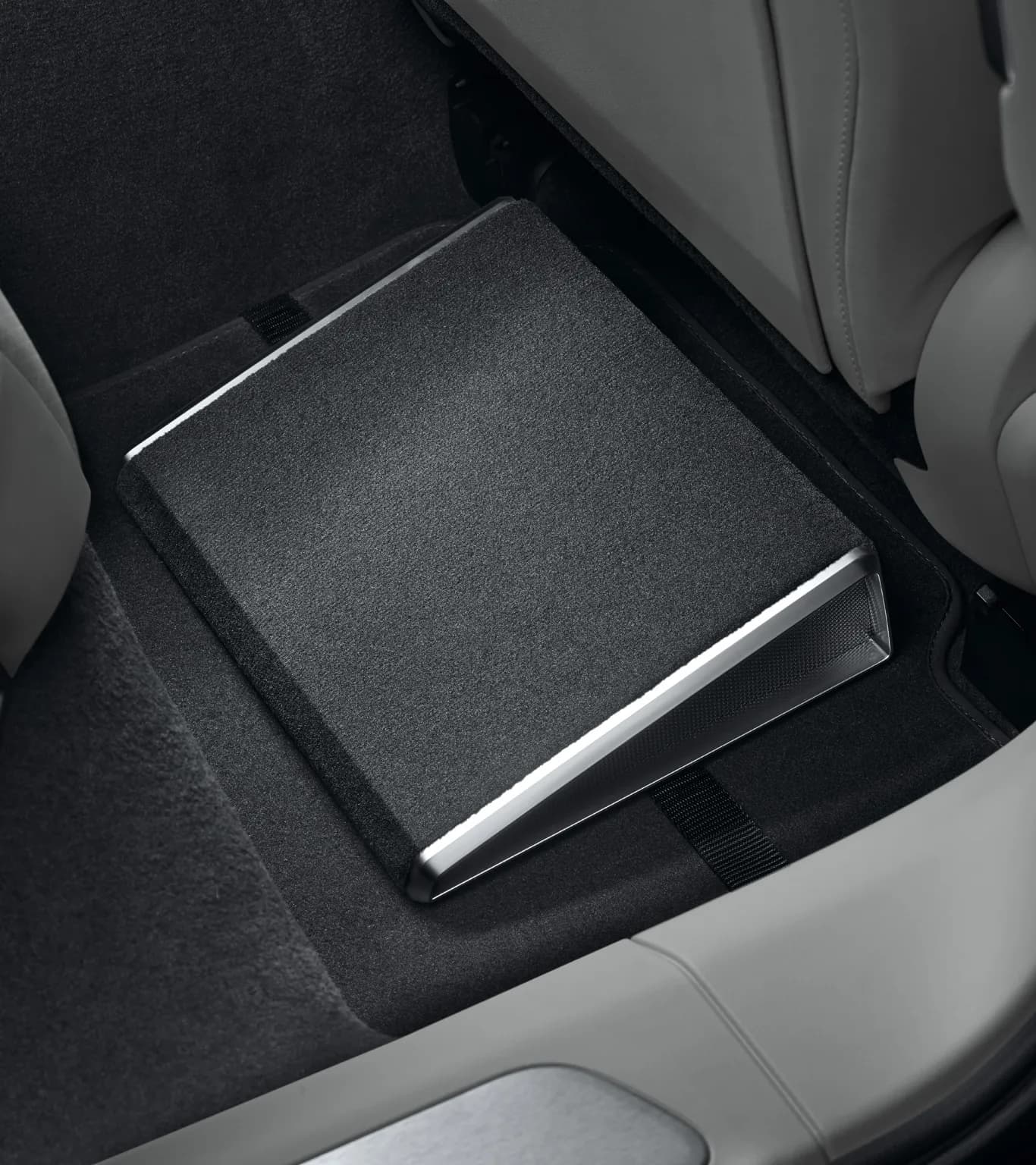 Footrest in rear | PORSCHE SHOP