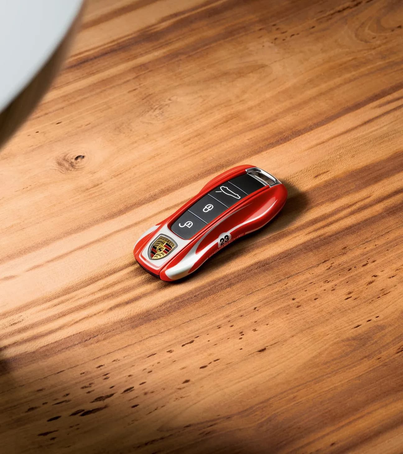 Vehicle key covers in 917 Salzburg Design | PORSCHE SHOP